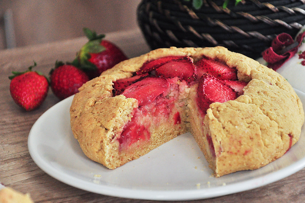 Strawberry galette with millet curd – Mill & Folks