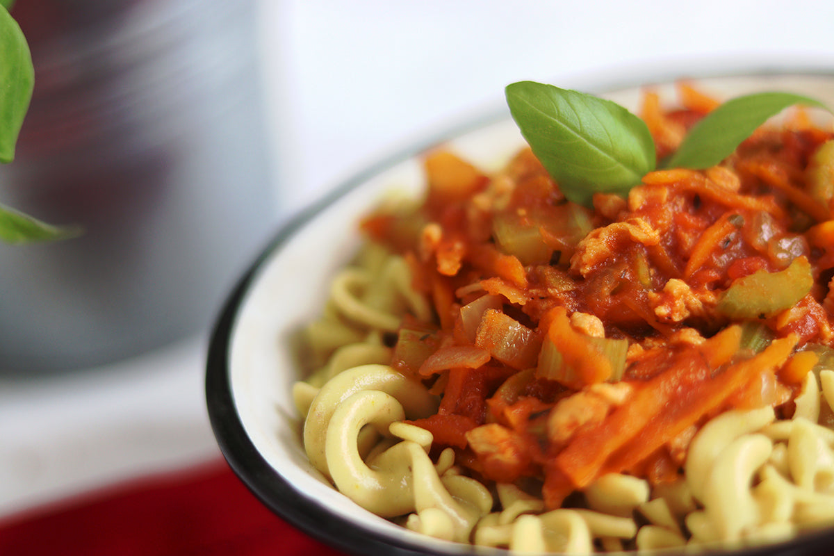 Millet pasta fusilli bolognese – Mill & Folks